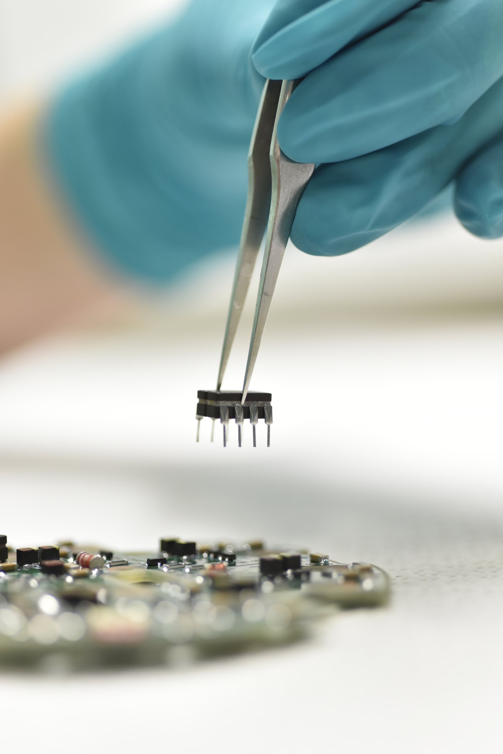 Board Manufacturing - Matra Electronique